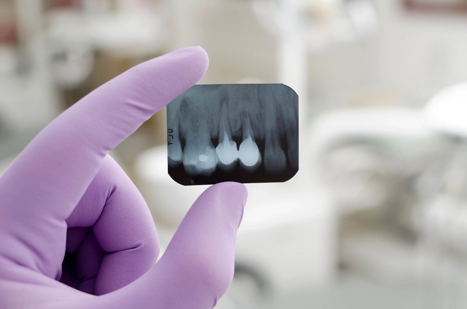 Dr. Christopher Molinar – Local Family Dentistry